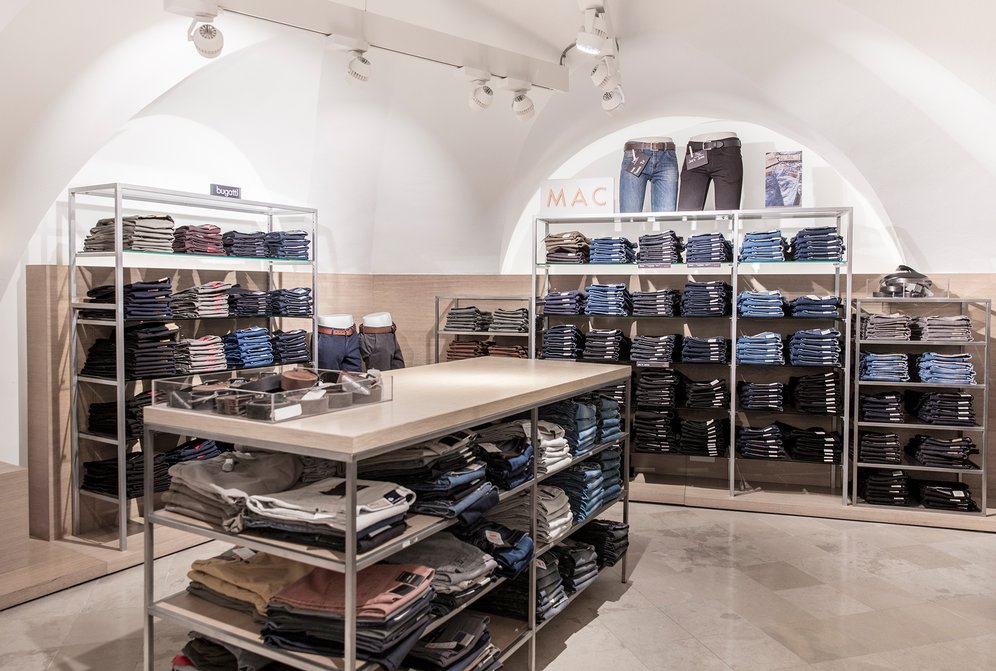 Kleider Bauer | Tourismusverband Salzburger Altstadt