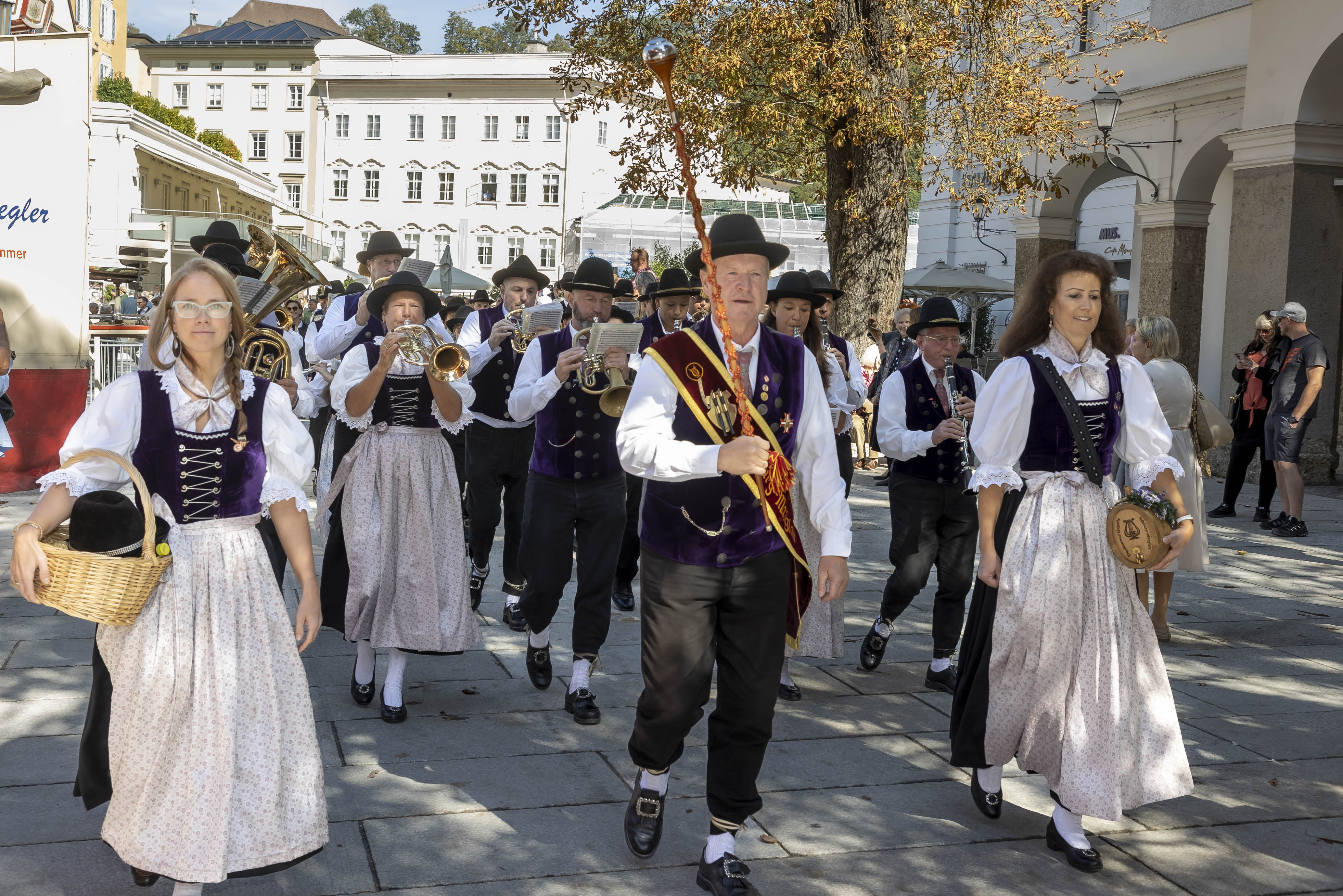 Der 47. Salzburger Rupertikirtag ist eröffnet